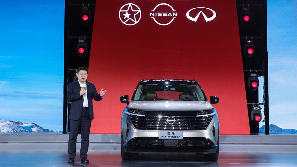 路咖汽车网-6/7座可选，2.0T+9AT，日产探陆限时21.28万元起